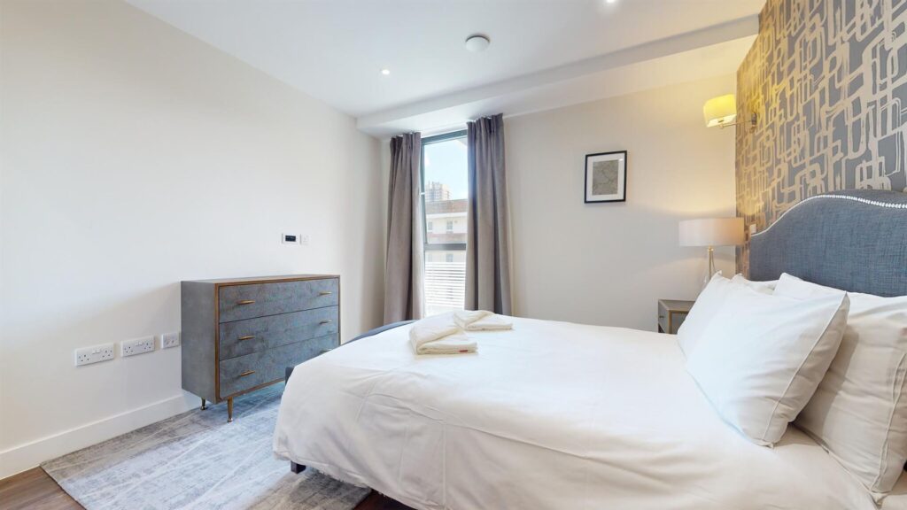 80 Back Church Lane, Twyne House Apartments, London - Foundation Estates